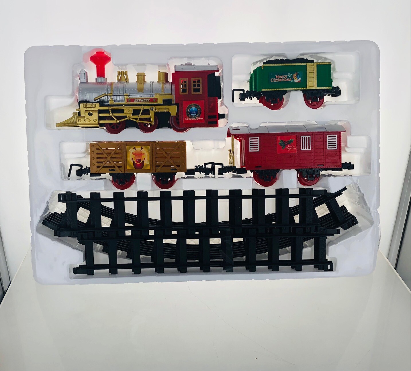 Deluxe Christmas 14 Pcs Train Set Realistic Sounds & Light Carriages ...