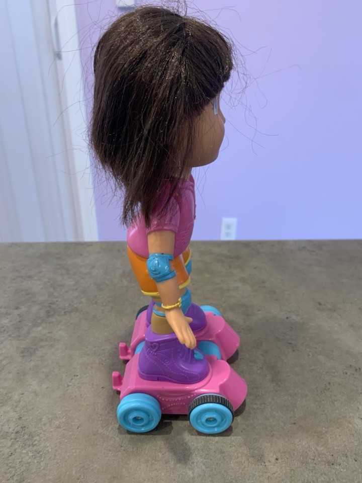 Fisher-Price Skate Spin Dora The Explorer Talking Moving Toy Action ...