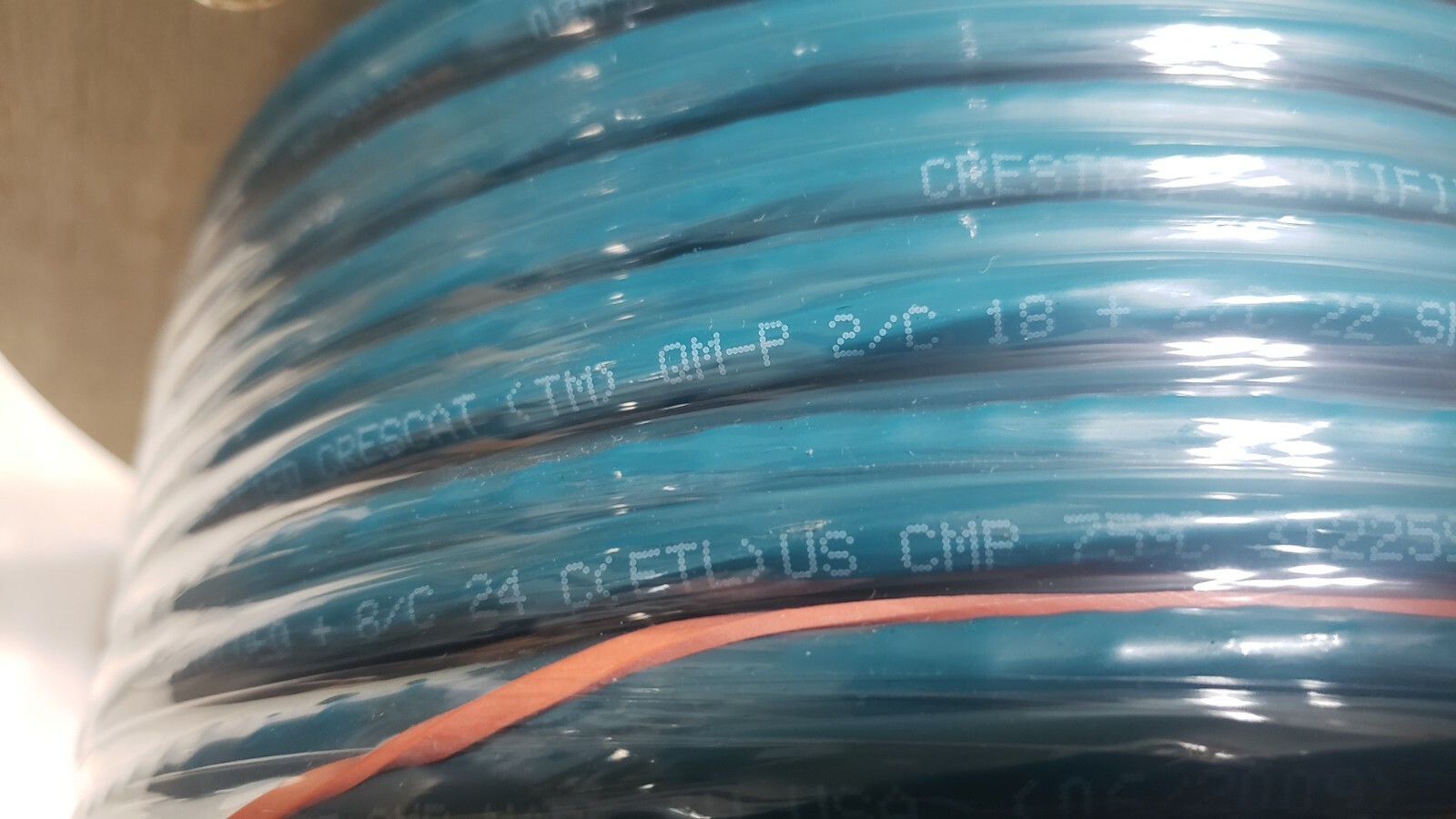 CRESCAT-QM-P-SP500 QuickMedia® Cable, Low-skew CAT5e & Cresnet, plenum ...