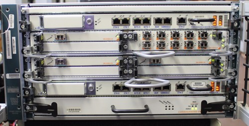 Cisco GSR IOS XR 12000 Series Router 12404 2x PRP-2 4GB 2x 12000-SIP ...