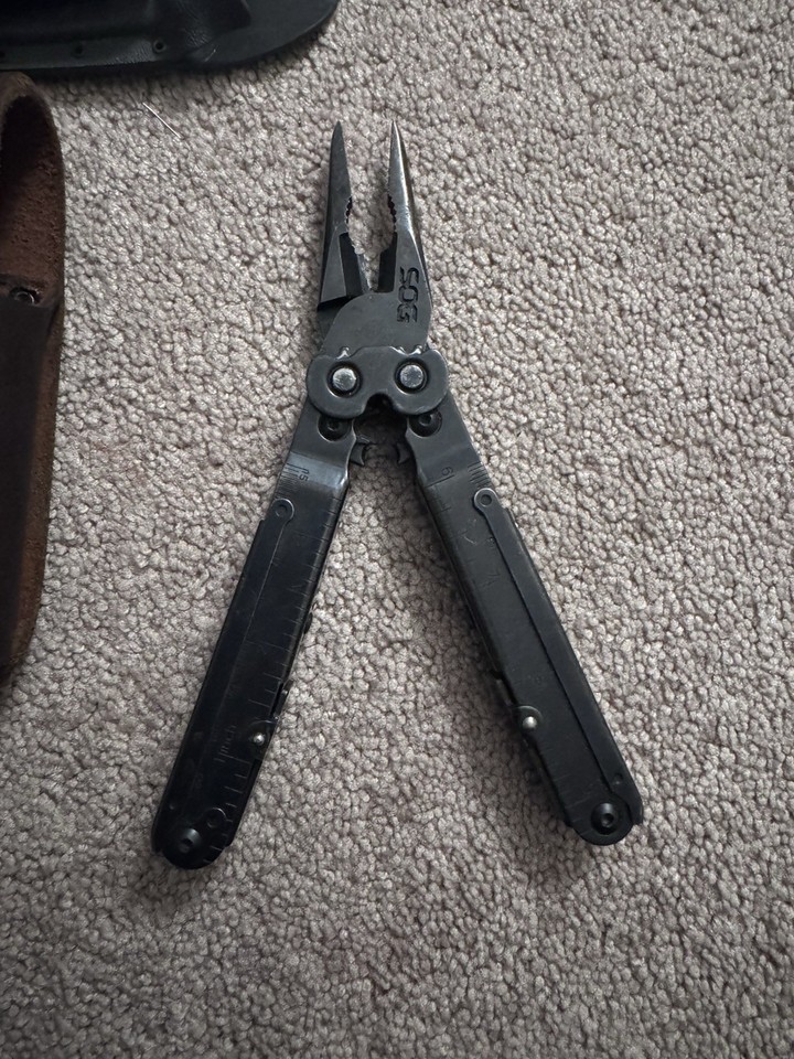 SOG POWERLOCK MULTI TOOL , SOG TOMAHAWK, SOG MINI PENTAGON KNIFE | eBay