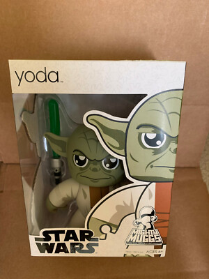 Mighty Muggs Star Wars Yoda Hasbro | eBay