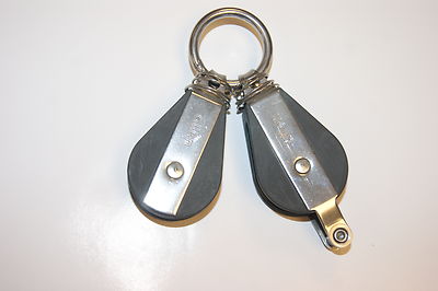 Holt Mainsheet Hoop with 38mm Blocks, Ring & Spring Assembly : HA3380D ...