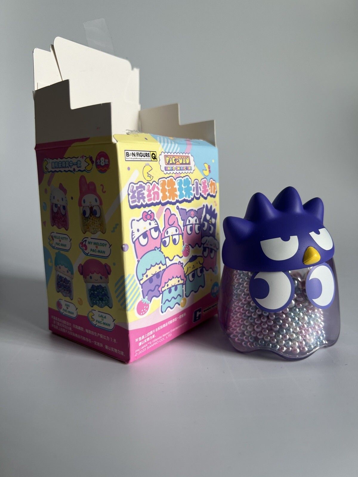 Pac Man x Sanrio SHAKER Series Hello Kitty Badtz-Maru Vinyl Figure ...