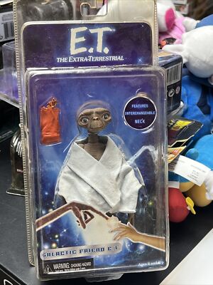 NECA Toys E.T. 30th Anniversary Action Figure Extra-Terrestrial ...