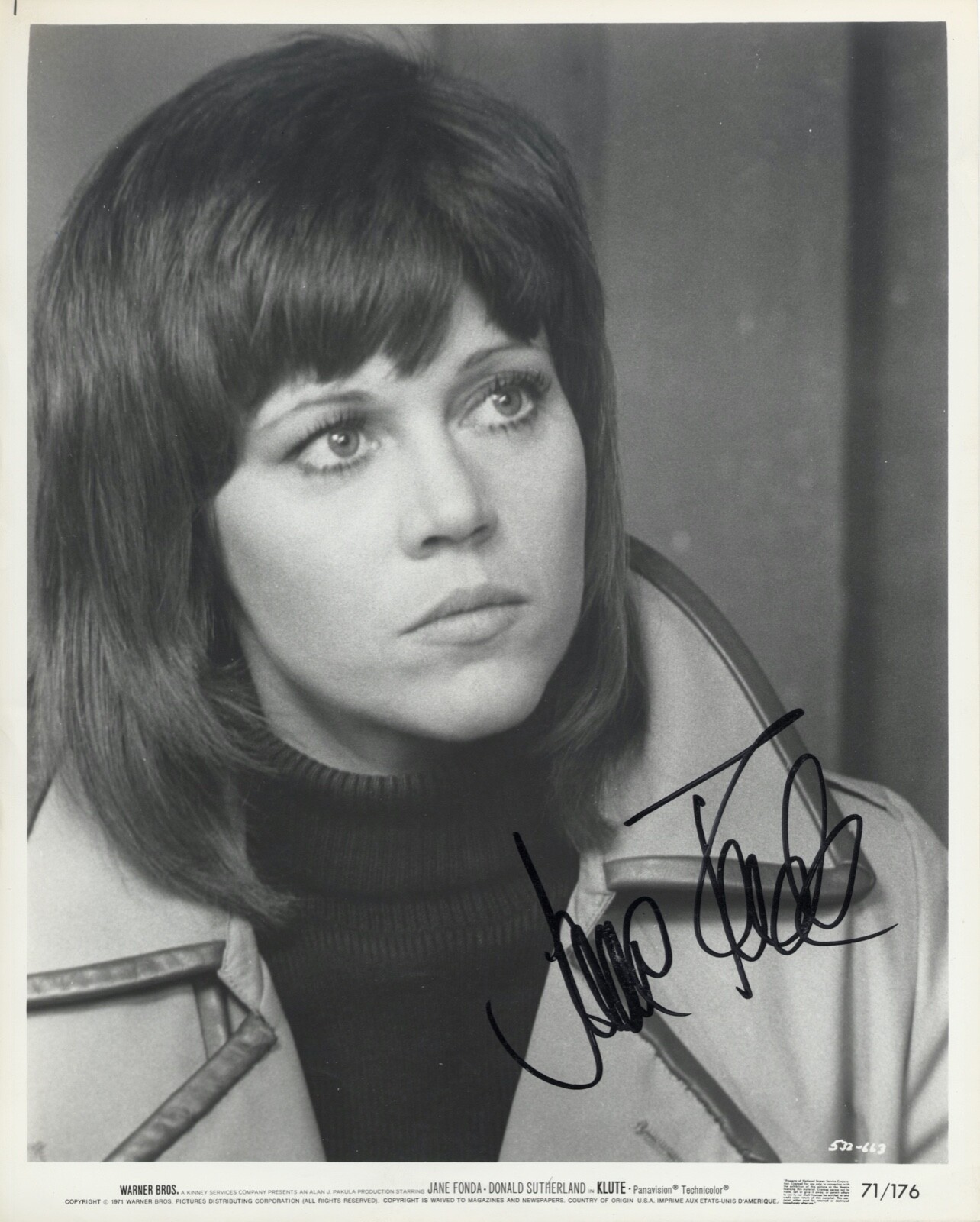 JANE FONDA Autographed Signed 8 X 10 Photograph Pic Oscar Academy Award ...