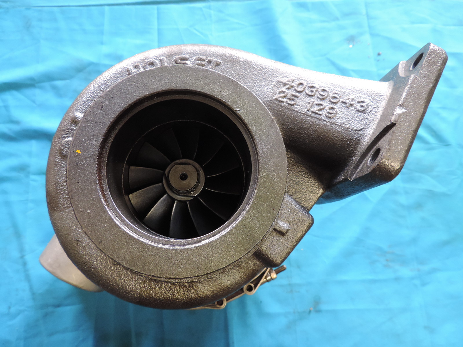 Volvo Heavy Duty VN Trucks D12 D12C Genuine Holset HX55 3590273 Turbo ...