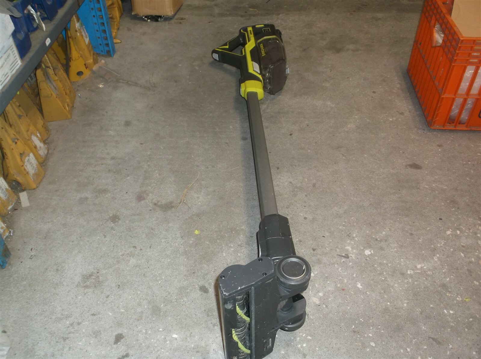 Ryobi P7181 18V Compact Brushless Stick Vacuum (Tool Only ...