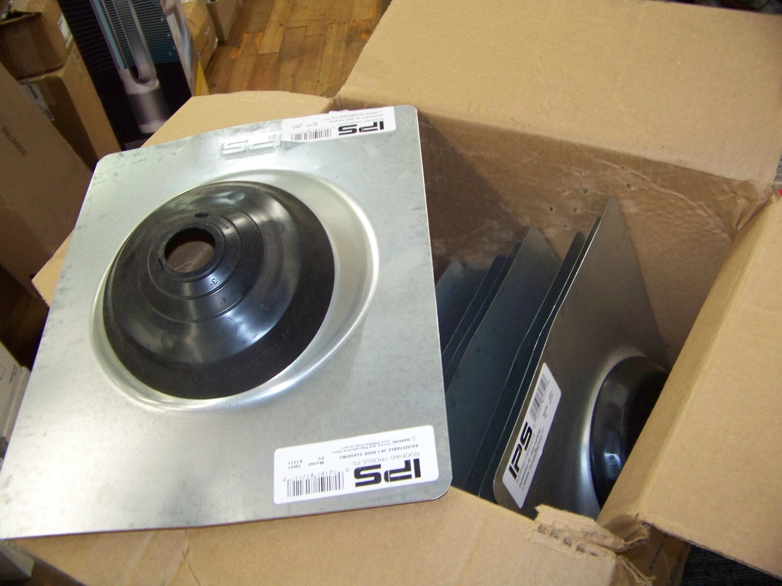 Lot of 20 IPS Water-Tite Adjustable 4n1 Roof Flashing Model GB41 81711 ...