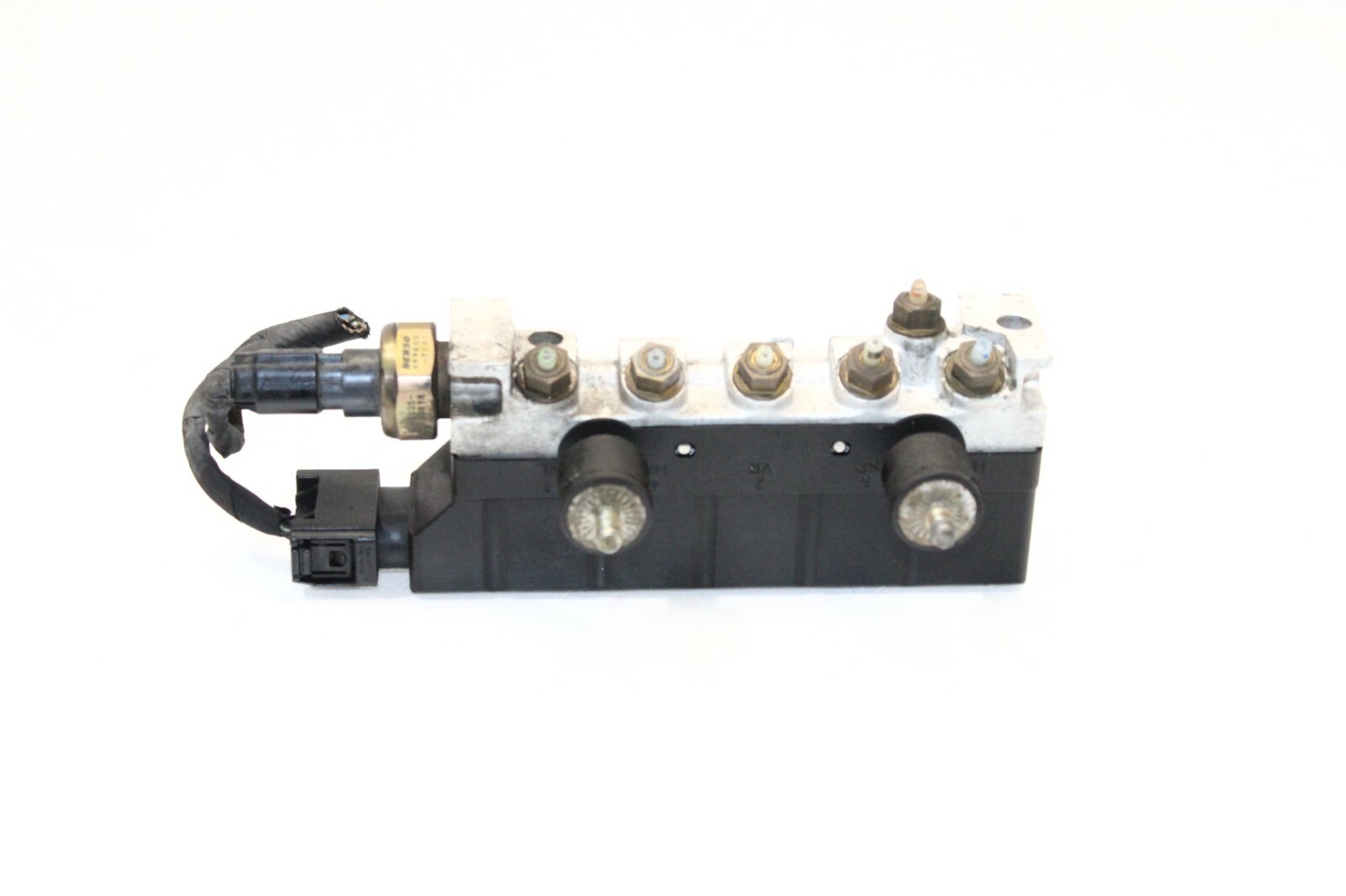 2000-2006 MERCEDES W220 S430 S500 AIR SUSPENSION COMPRESSOR VALVE BLOCK ...