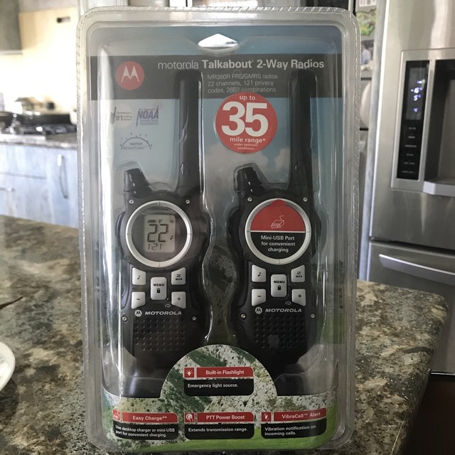 Motorola Mr350r - 35 Mile Range Talkabout 2-way Radios Pair for sale ...
