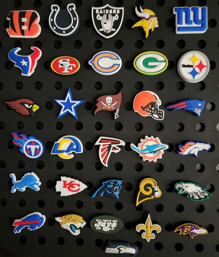 6 x NFL FOOTBALL LOGO EMBLEM CROC JIBBITZ SHOE CHARM PARTY FAVOR CAKE ...