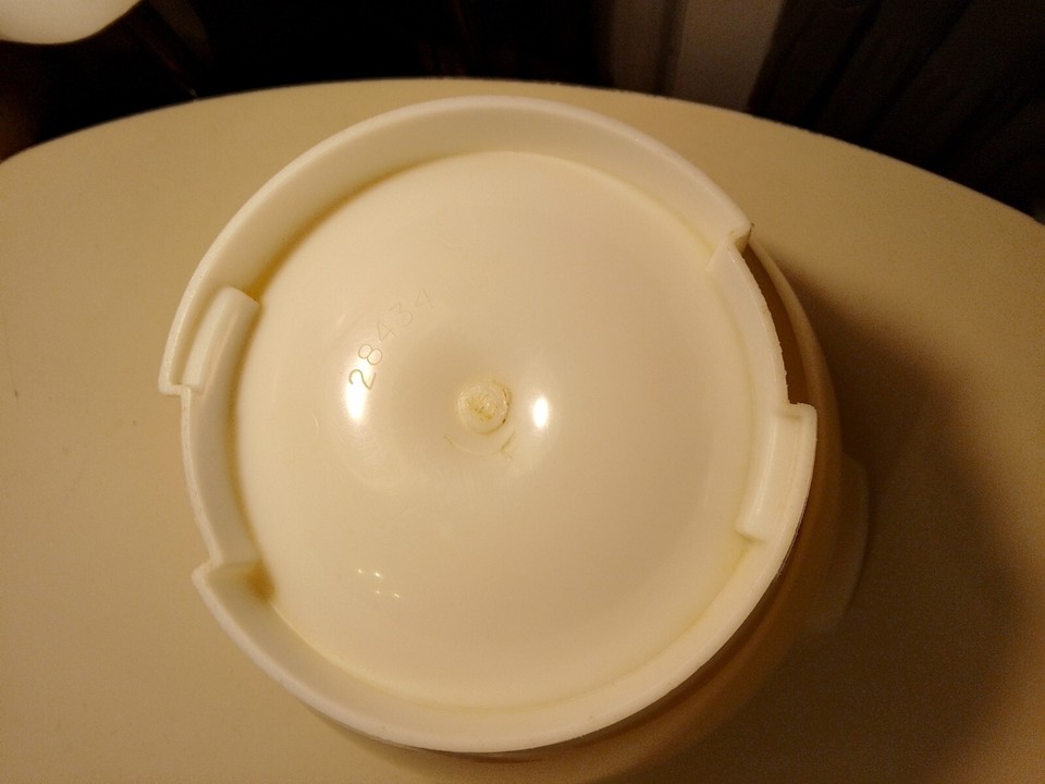 Kenwood Chef Plastic Mixing Bowl ( It has 28434 on the bottom) | eBay