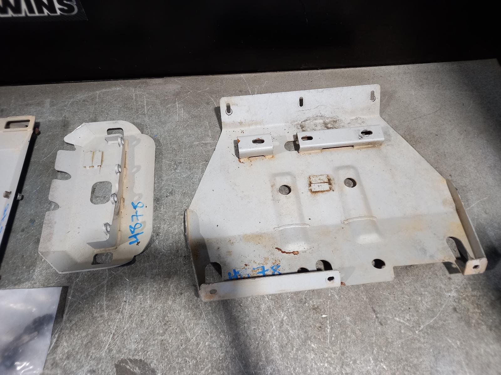 FORD RANGER FUEL TANK STONE GUARD ONLY, PX, DIESEL, 4WD, SINGLE/SUPER ...