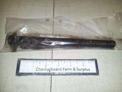 NOS CAT Caterpillar Head Engine Bolt 124-1854 Oshkosh 14KP141 HEMTT 621 ...