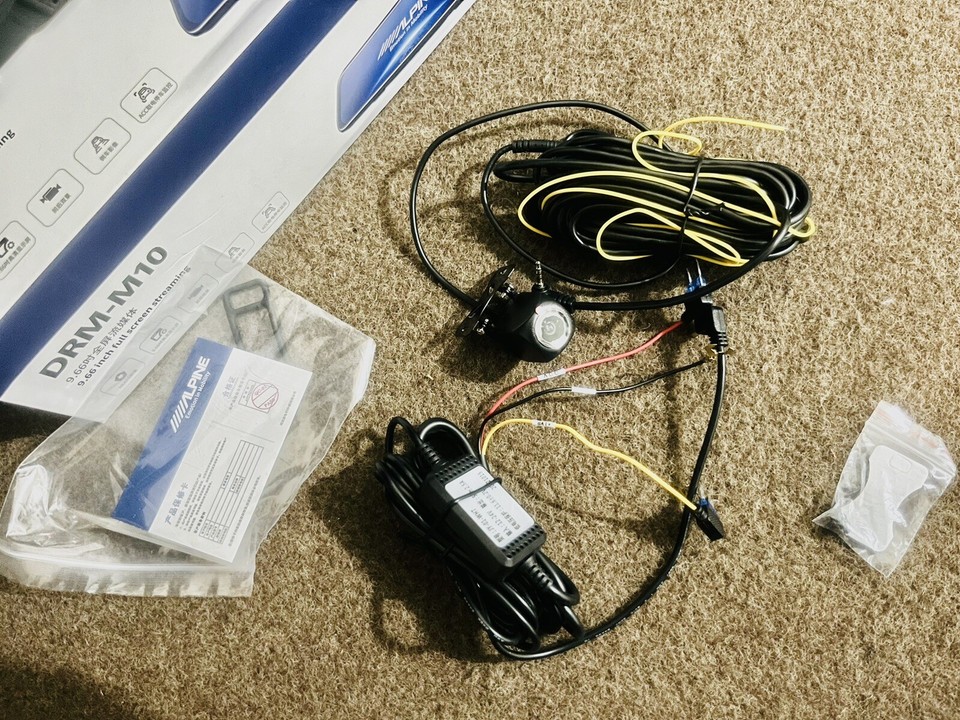 Alpine DRM-M10 Dashcam 9.66 Inch Full Screen Streaming HD 1080p Rear ...