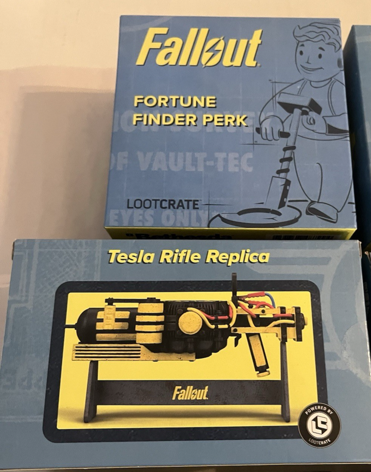 11 FALLOUT Loot Crate NEW Lot TESLA BROADSIDE FORTUNE ATOMS RECKONING ...