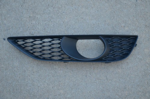 2010-2015 AUDI Q7 FRONT BUMPER LEFT GRILLE FOG LIGHT COVER 4L0807675C ...