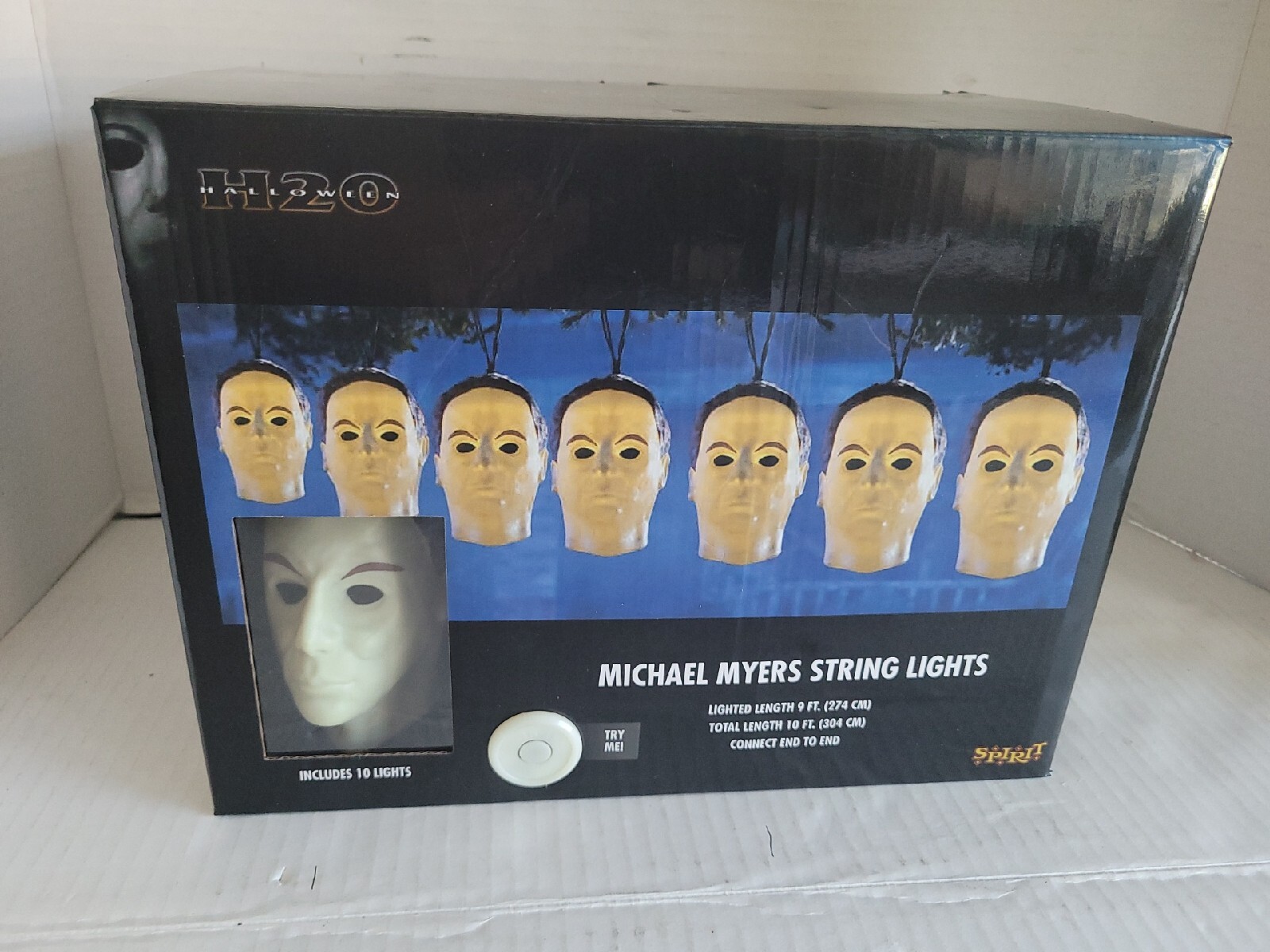 Spirit Halloween Michael Myers Halloween H20 String Lights 10ft Plays ...