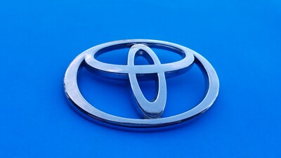 03-08 TOYOTA COROLLA 02-06 CAMRY REAR GATE EMBLEM LOGO BADGE SYMBOL ...