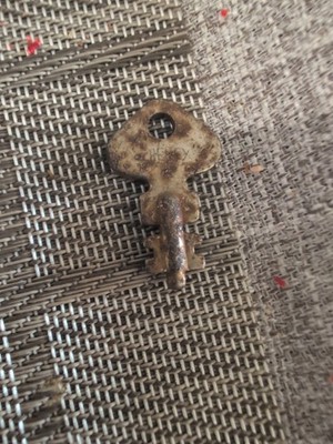 Cheney Luggage Key #2 | eBay