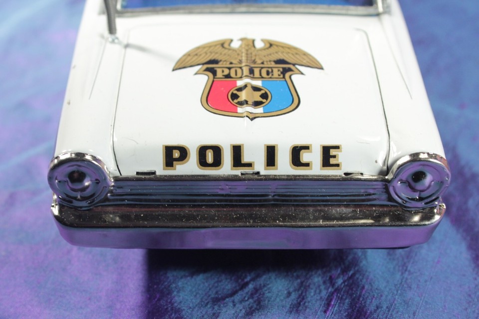c1969 TAIYO WORLD TOY SIREN PATROL CAR AMERICAN FORD POLICE CAR superb ...