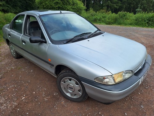 CLASSIC MK1 FORD MONDEO 1.6 LX SALOON LONG MOT | eBay UK