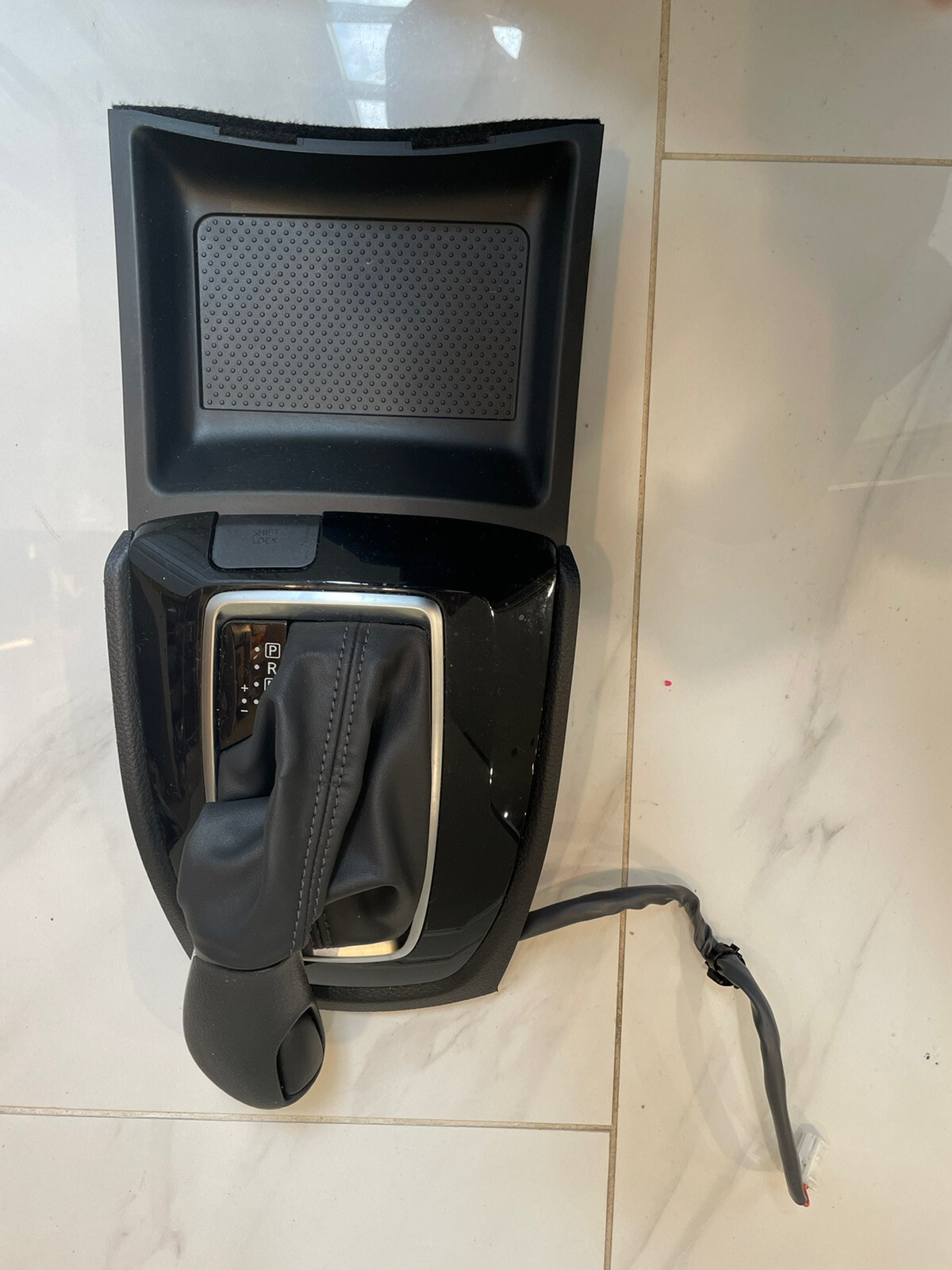 2016-2020 Nissan Rogue Gear Shifter Bezel with Leather Boot and Knob | eBay