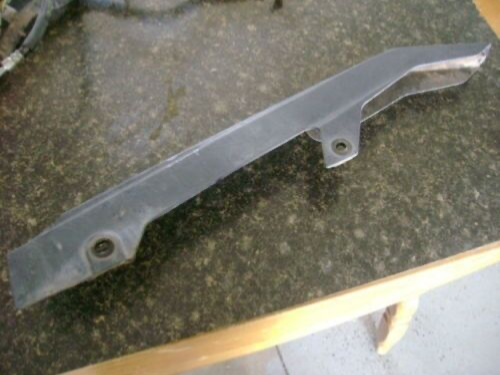 1993 1992 1995 94 Suzuki GS500E GS500 GS 500 E Rear Chain Guard Cover ...