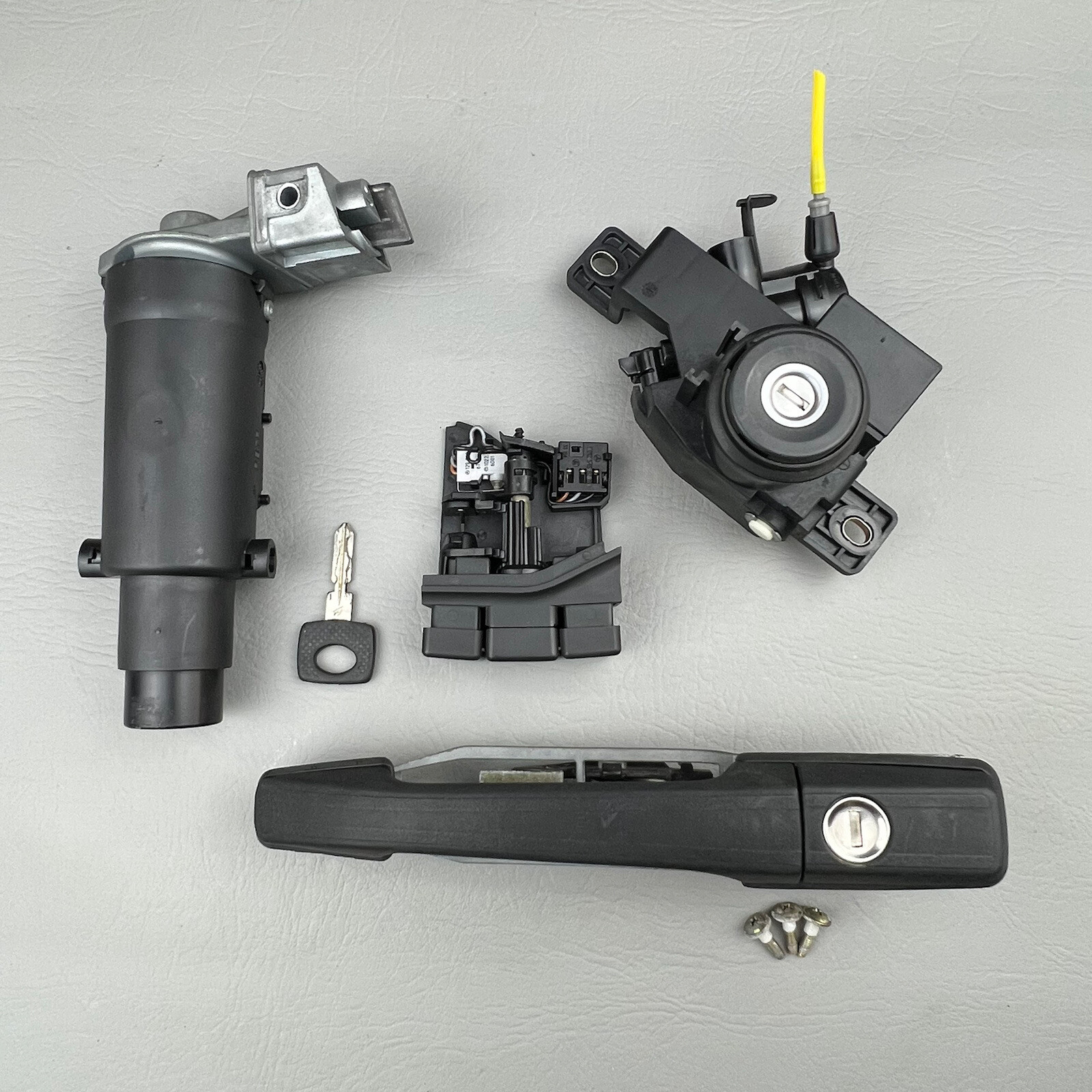 96-97 Mercedes R129 SL320 SL500 Steering Ignition Switch Trunk Door Lock Key Set | eBay