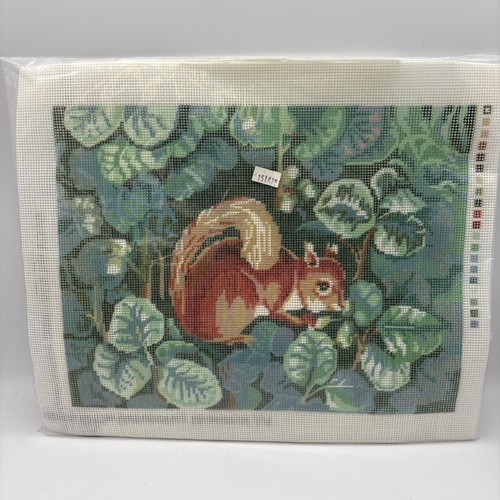 Erica Wilson SQUIRREL Metropolitan Museum of Art Needlepoint 8.5x11 ...