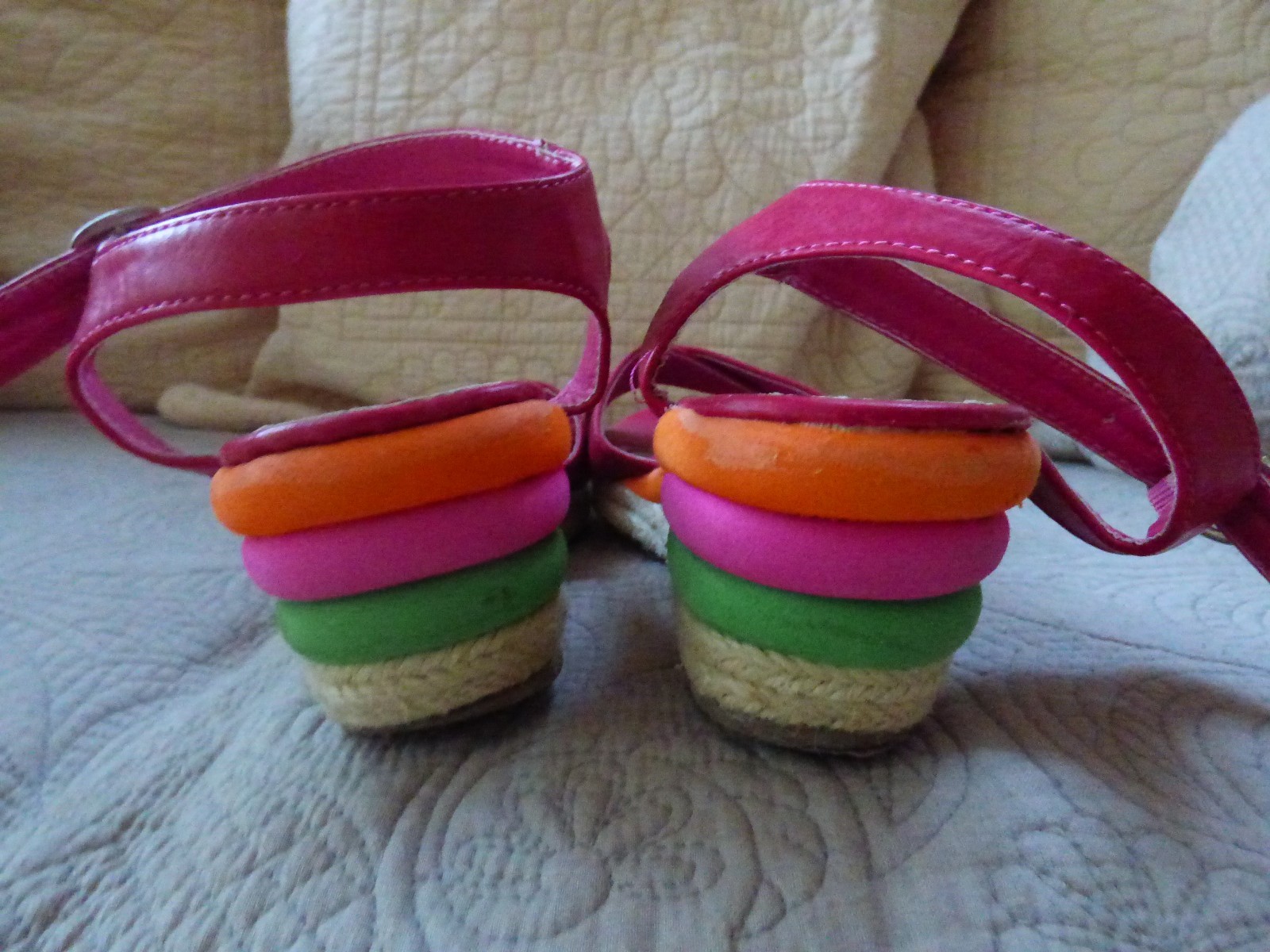 Sandales rouges T35 talon corde et multicolore impeccables | eBay