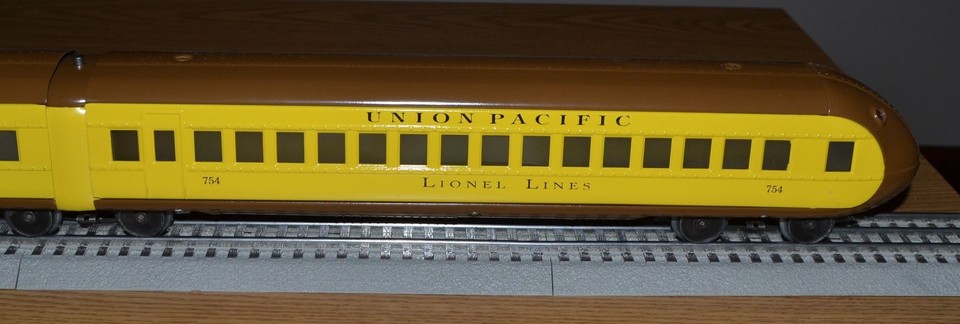 Lionel 758W Union Pacific M10000 Train Set 752W 4 Cars Boxes Excellent ...