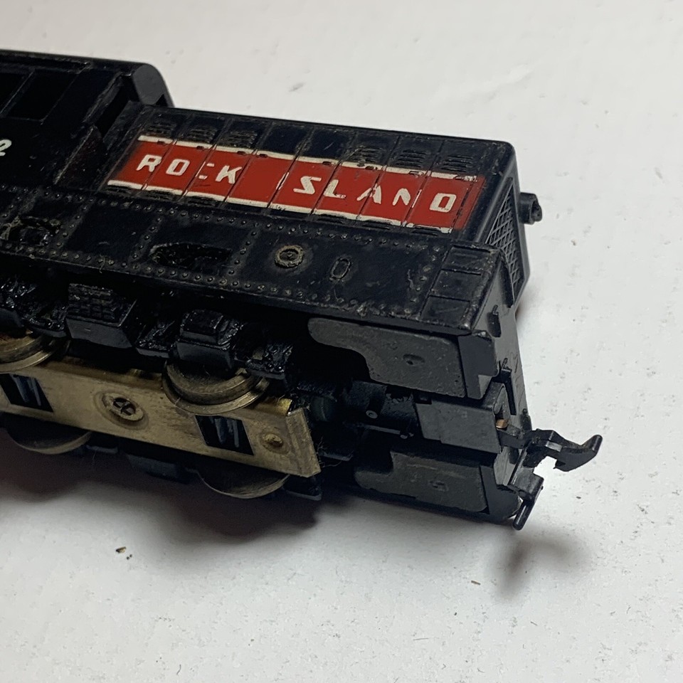 Rock Island - Switcher Locomotive #1962 - Marx, HO Scale | eBay
