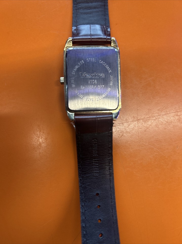 Vextra Stainless Steel Watch Vintage Genuine Leather Band Made in Japan ...