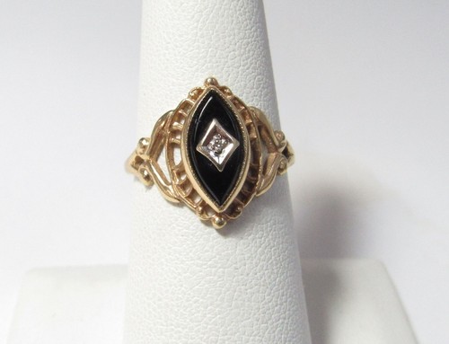 SOLID 10K GOLD RING W / NATURAL BLACK ONYX AND ROUND DIAMOND | eBay