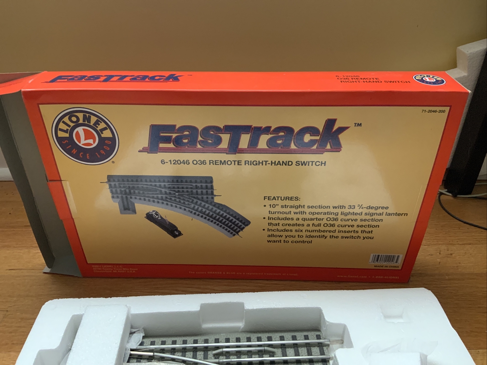 Lionel FasTrack O-36 Remote Right Hand Switch - Grey (6-12046) for sale ...