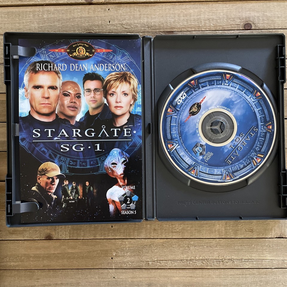 Stargate SG-1 - Season 5 Volume 2 [Episodes 5-8] Box Set Replacement ...