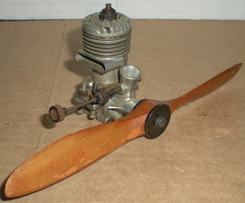 Vintage McCoy 098 RC Airplane Engine with Wooden Propeller | eBay