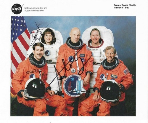 Astronauts Tammy Jernigan, Kent Rominger, Story Musgrave Signed STS-80 ...