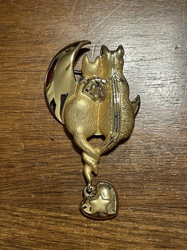 AJC Brooch Pin CATTAILS 2 Cats Crescent Moon Intertwined Tails Gold ...