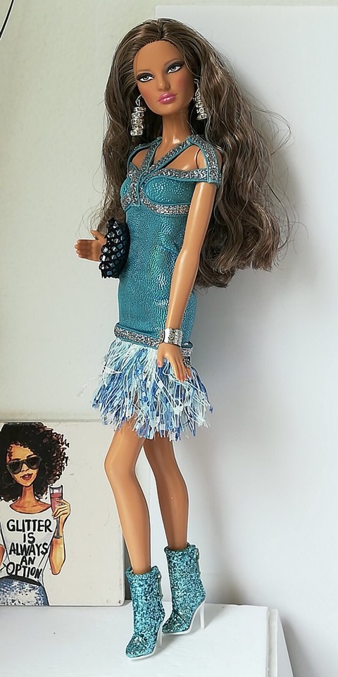Model Muse Doll Complete W The Doll | eBay