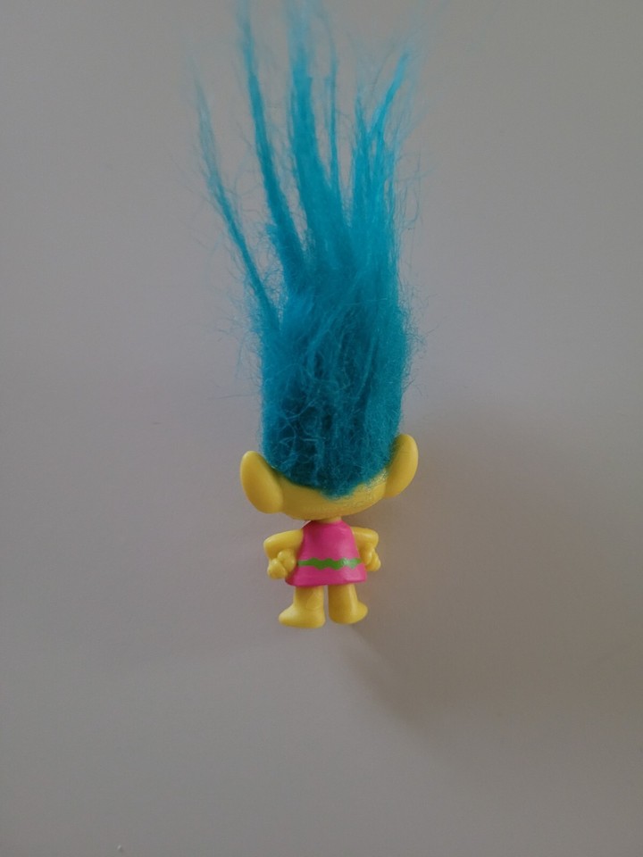 DreamWorks Trolls Figure Detailed Collectible Toy Hasbro Small Yellow ...