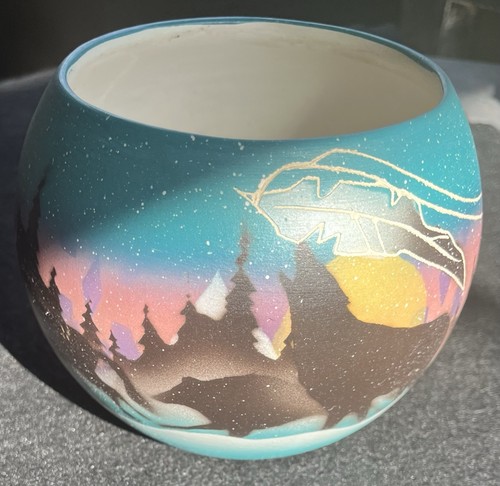 Navajo Signed Pot, Wolf Pack Theme, Vibrant w/ Slight Textured Glaze | eBay