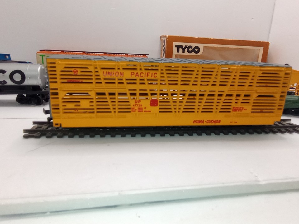 Ho Scale 7 Freight Car Lot Conrail transfer Caboose Union Pacific | eBay