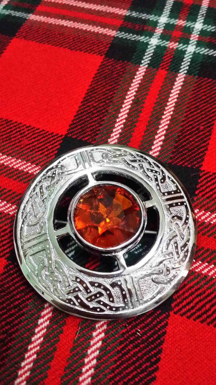 TC Men’s Kilt Fly Plaid Brooches Celtic Design Various Colors/Ladies ...