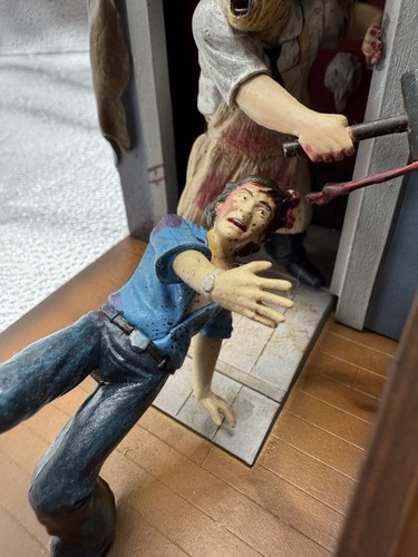 Cinema Of Fear Screen grabs Series 1 Texas Chainsaw Massacre ...