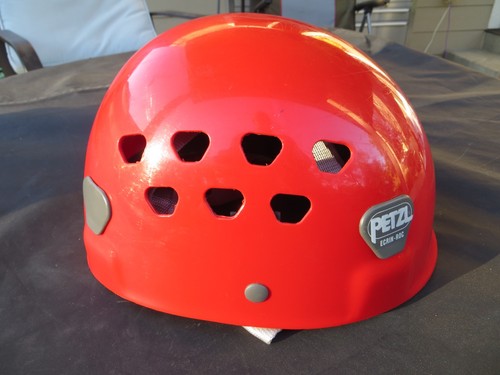 Petzl Ecrin Roc Climbing Mountaineering Caving Helmet Red * 53 -63 CM ...