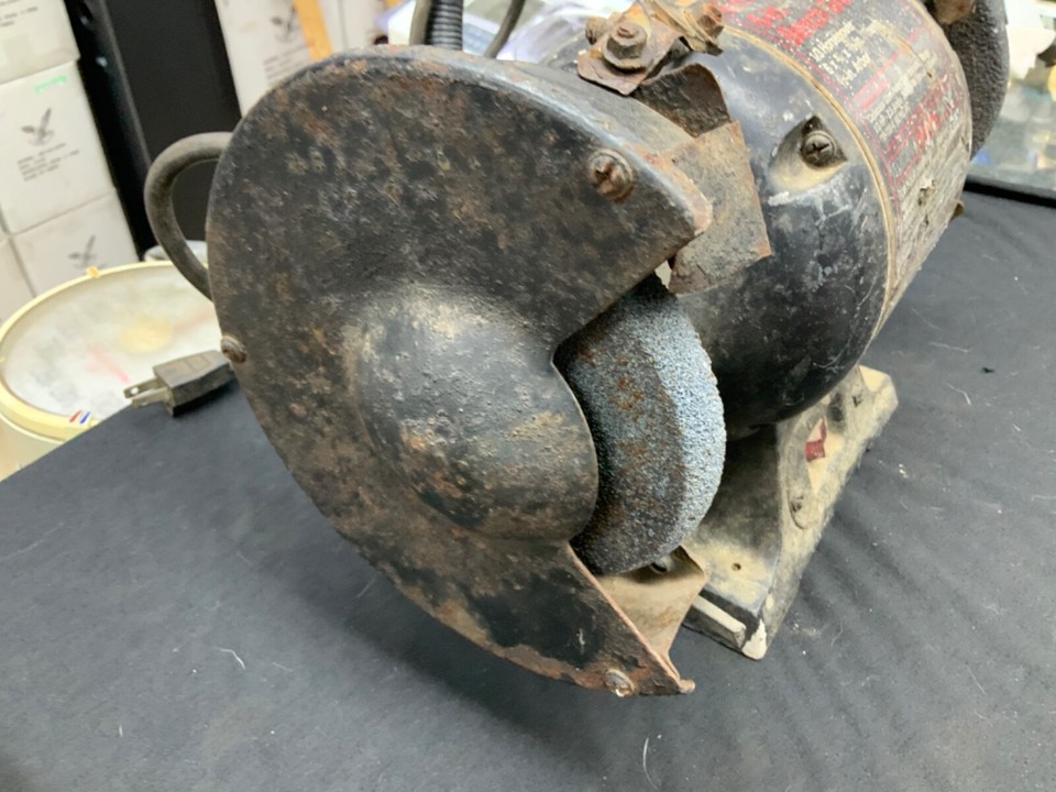 Craftsman 6" Bench Grinder with Light, Model 319.190400, 1/3 HP 3.5A | eBay