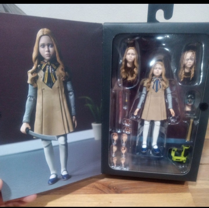 A3 NECA - MEGAN Ultimate 7 in Action Figure M3GAN Robot Doll Movie NEW ...